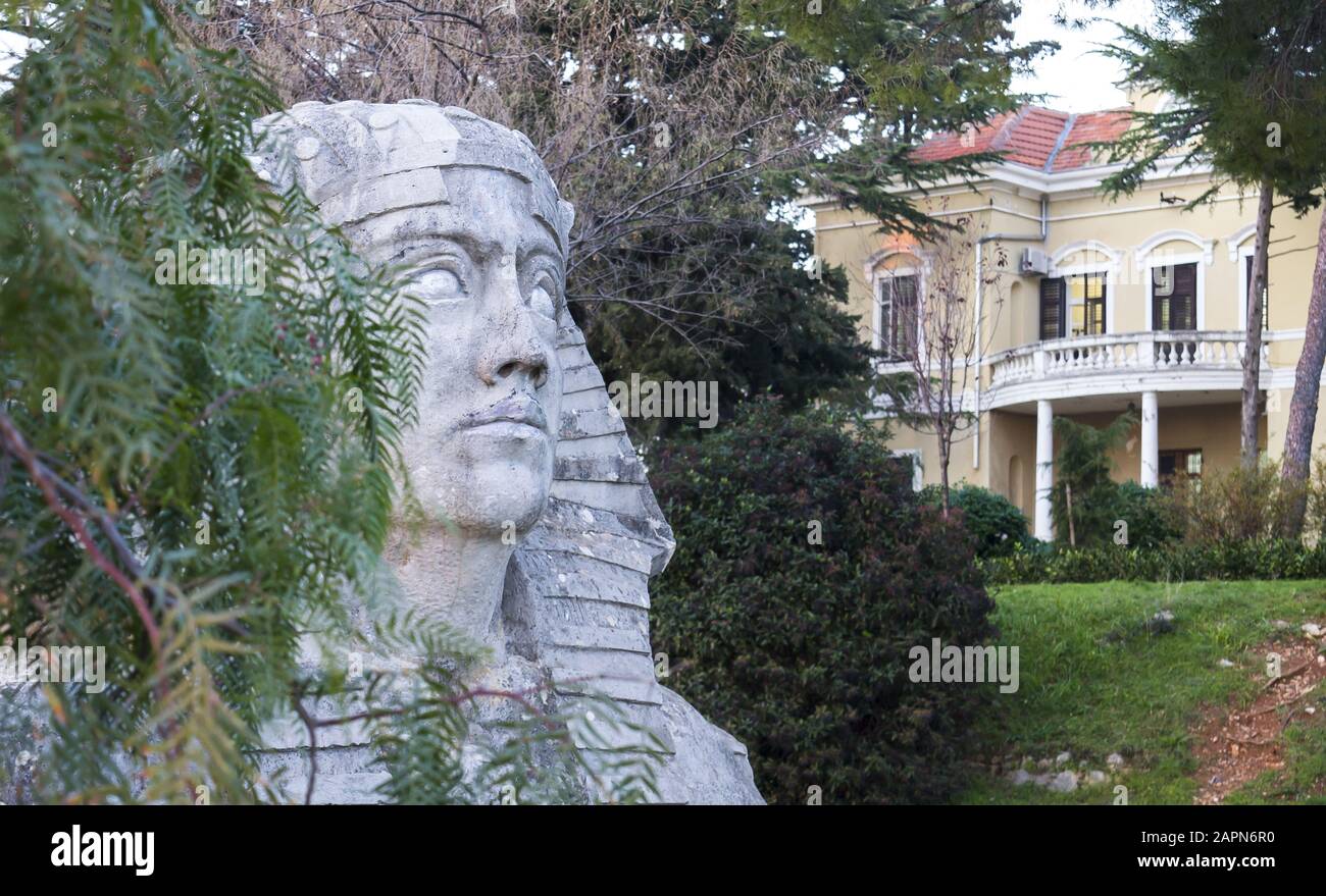 Egyptian plants tomb hi-res stock photography and images - Alamy