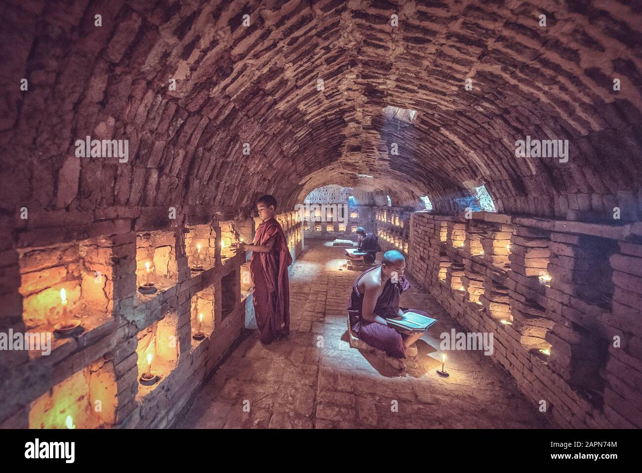 Novice monk reading book,in monastery, Bagan, Myanmar Stock Photo - Alamy