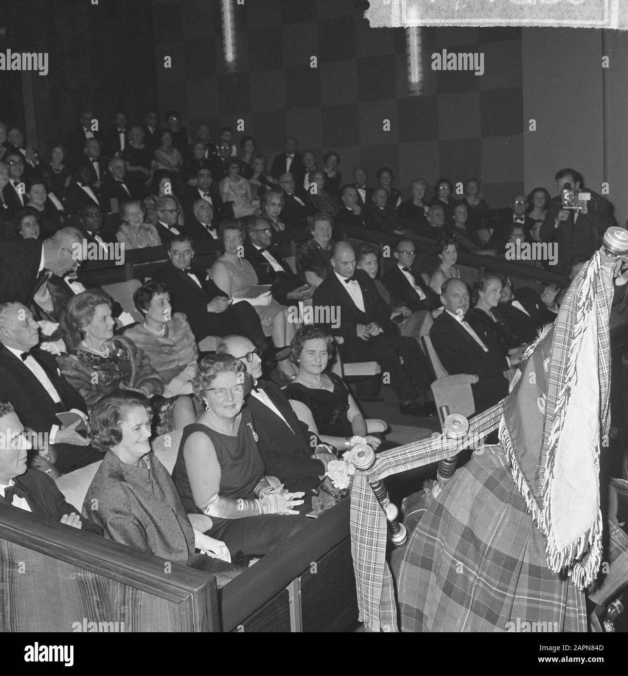 Right sir peter garran hi-res stock photography and images - Alamy