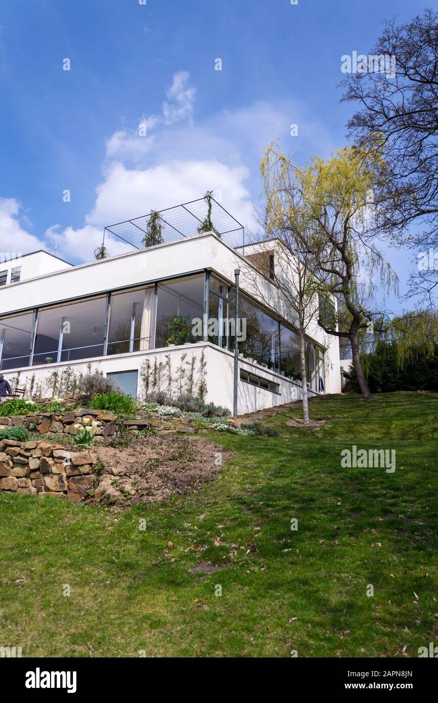 Villa Tugendhat Exterior