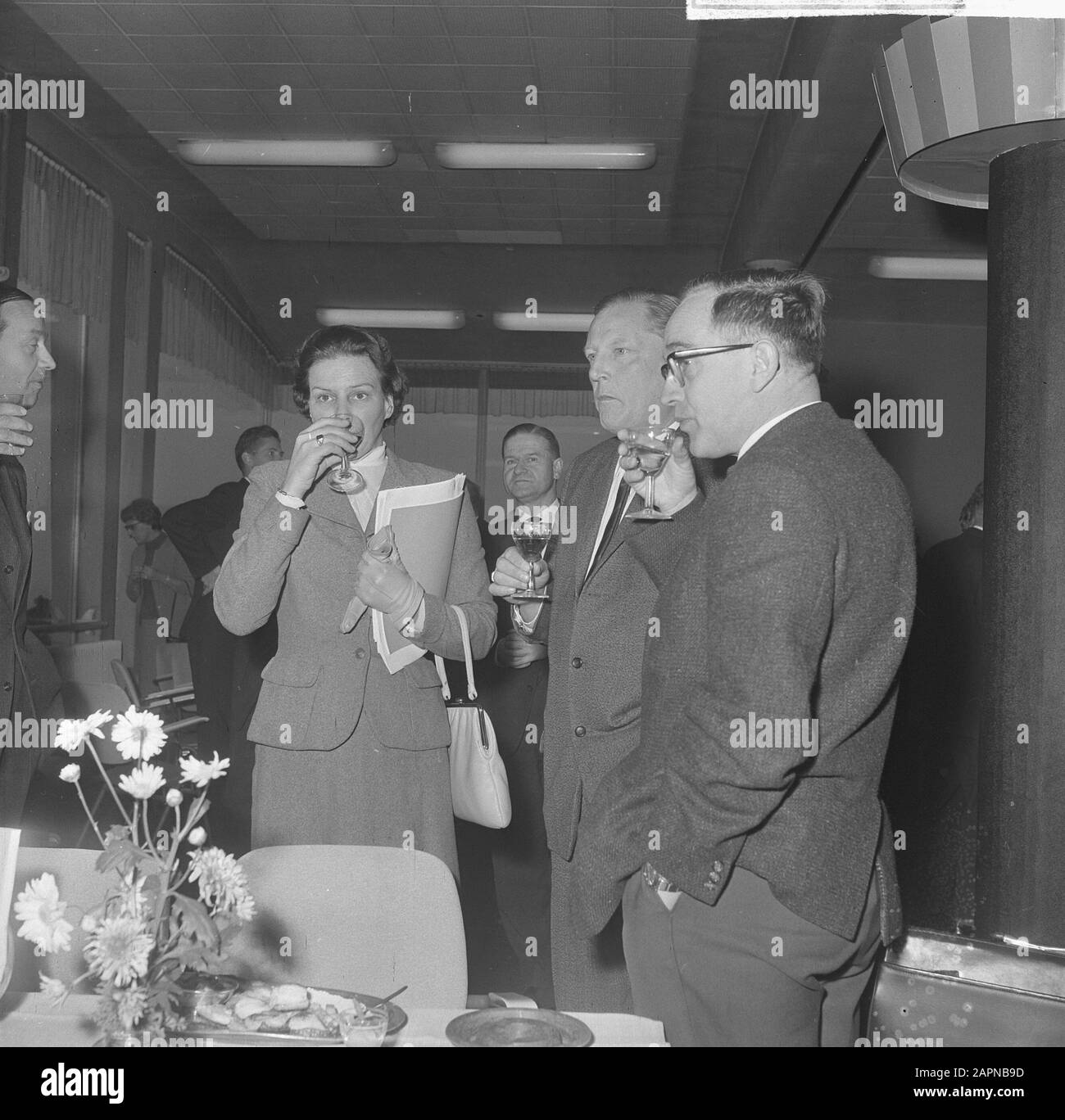 Green Cross-pioneer Mr Noteboom awarded in Rotterdam Two men and a lady ...