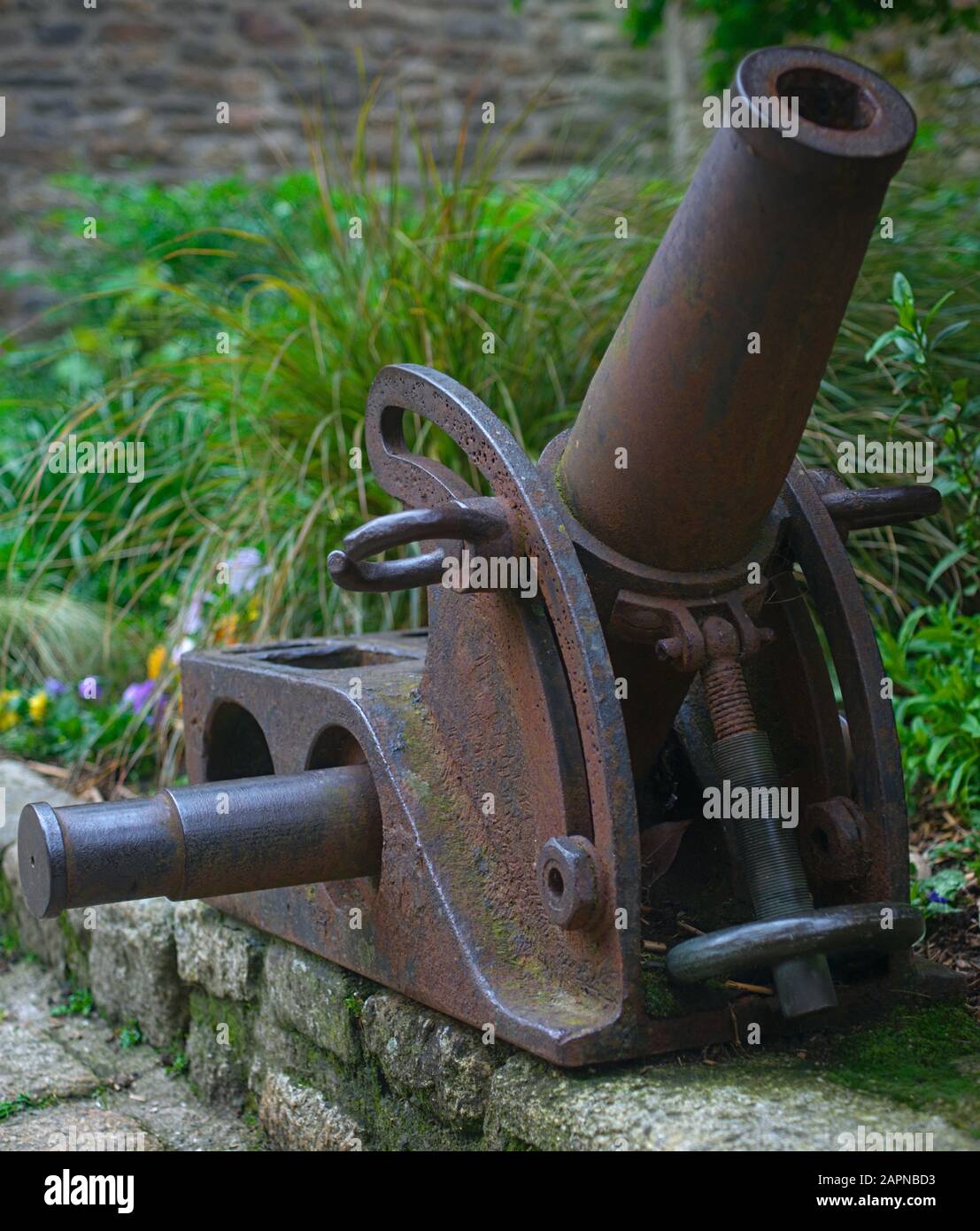 Mortar gun 19th century hi-res stock photography and images - Alamy