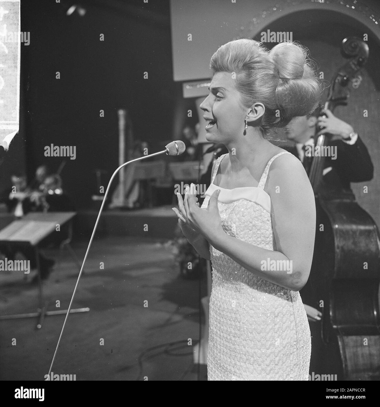 Helen shepherd hi-res stock photography and images - Alamy