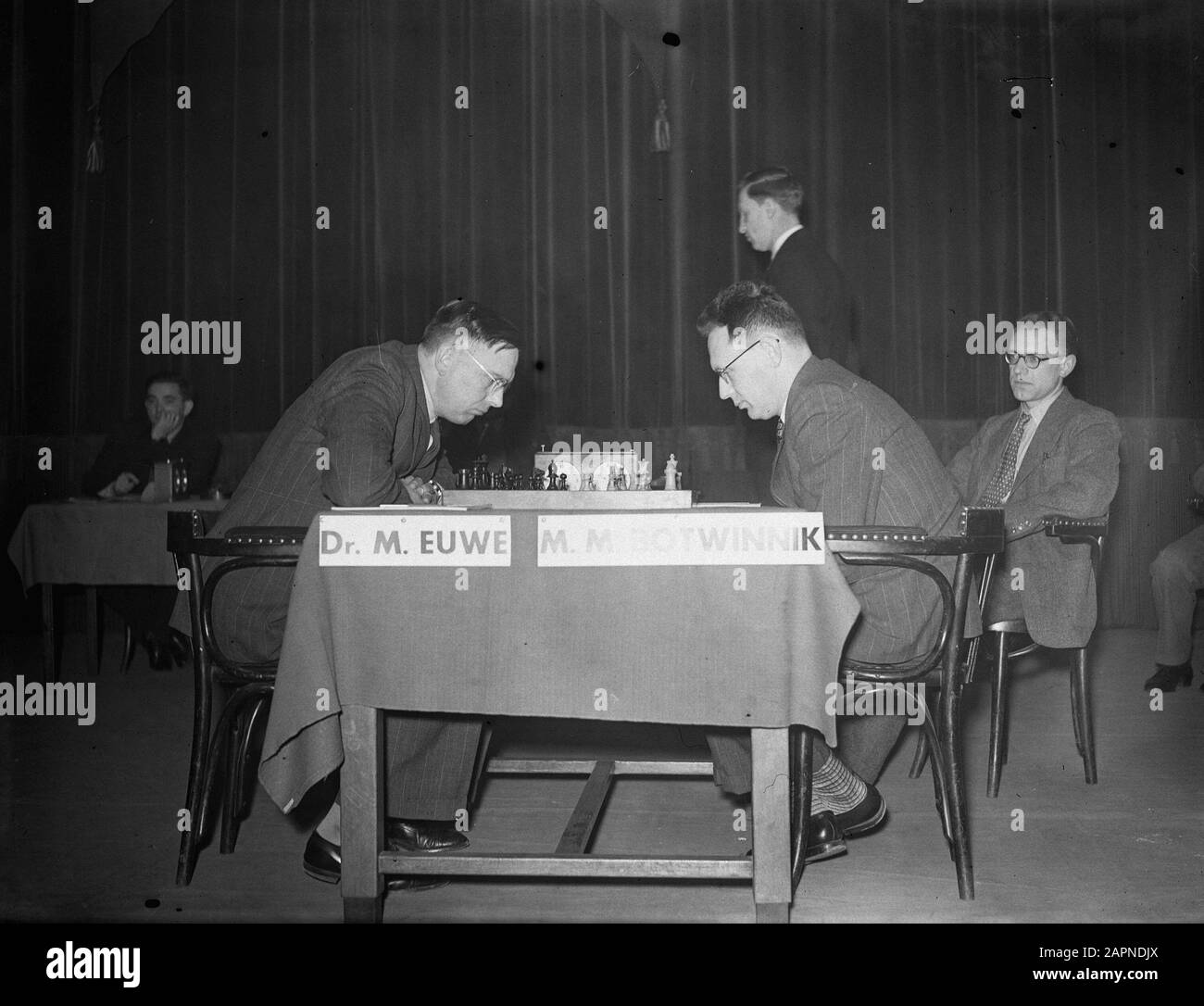 Chess legend Black and White Stock Photos & Images - Alamy