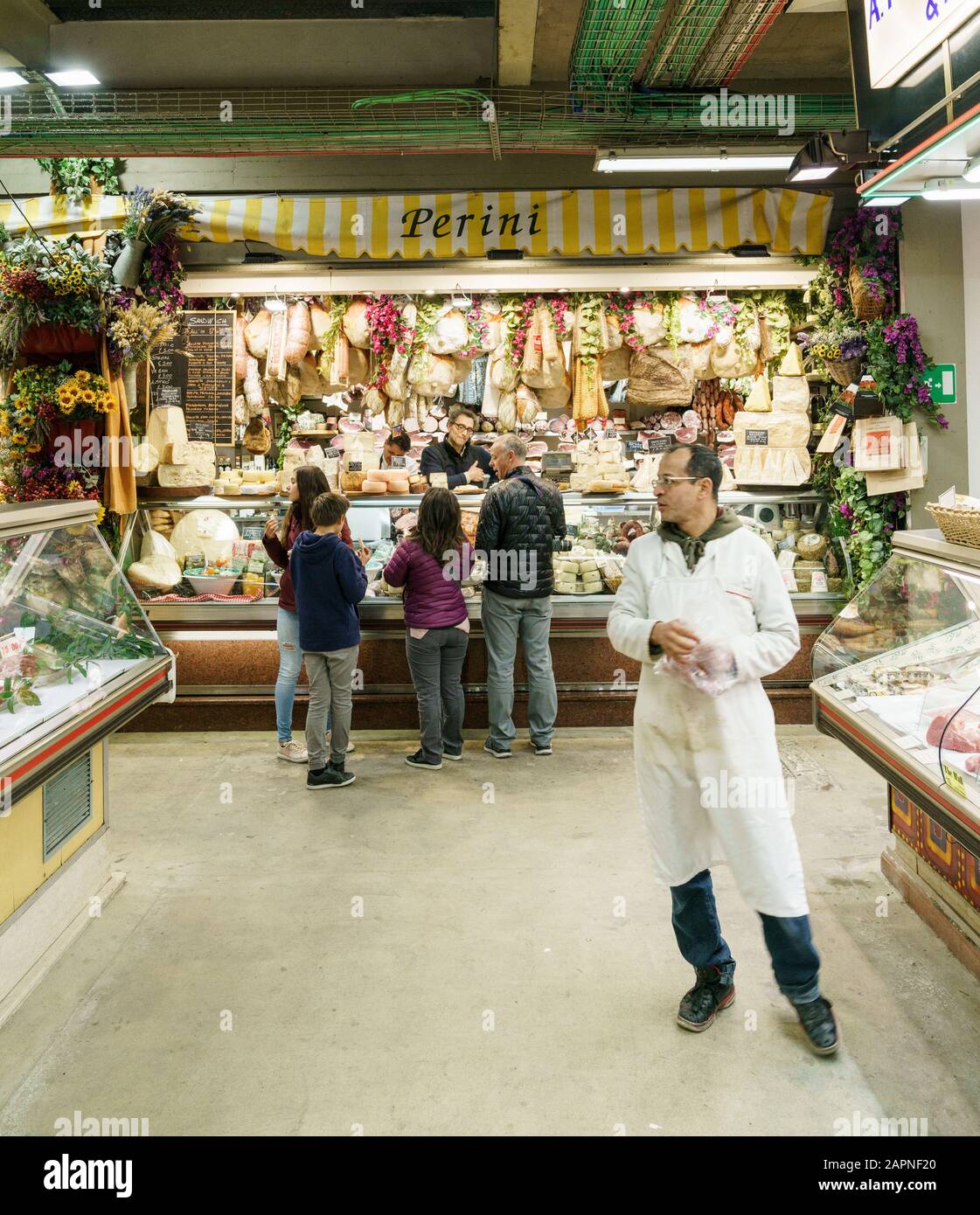 Mercato centrale (florence) hi-res stock photography and images - Alamy