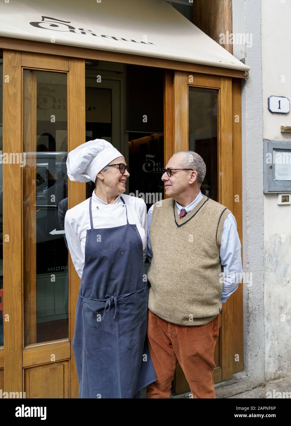 Florence chef hi-res stock photography and images - Alamy