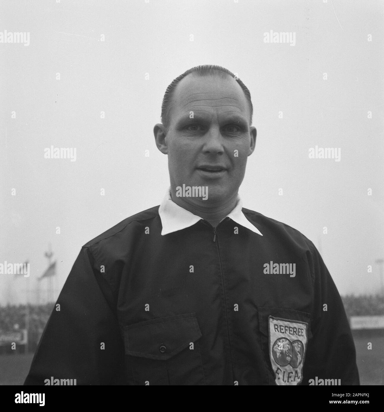 Referee lou van ravens hi-res stock photography and images - Alamy