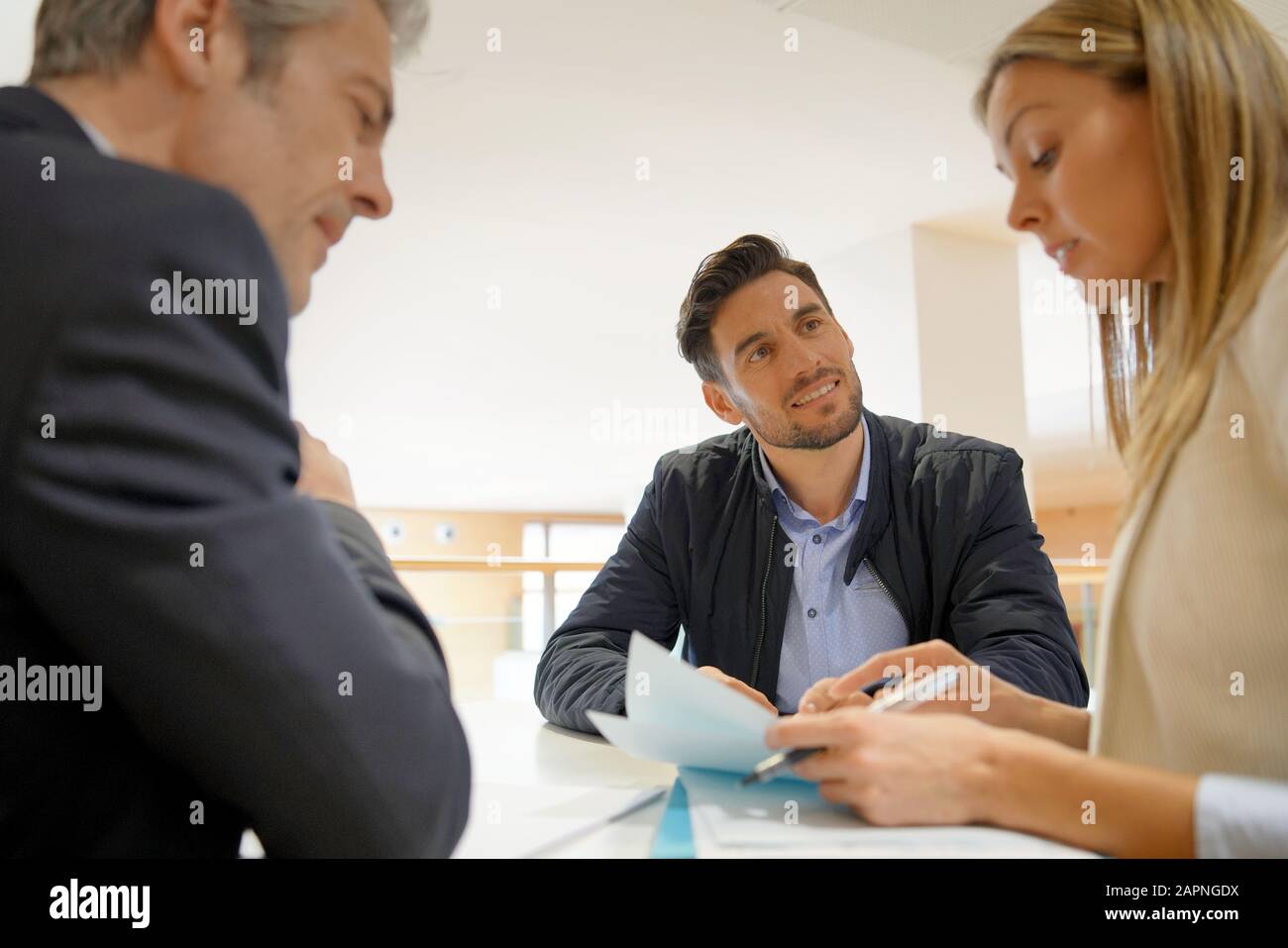 Candidate in corporate business interview Stock Photo - Alamy