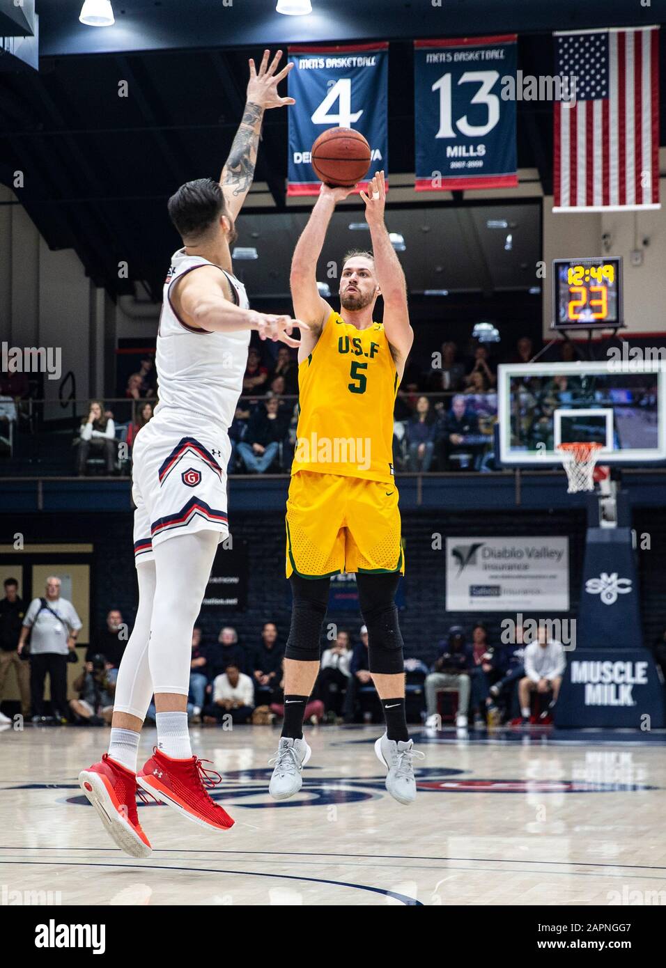 McKeon Pavilion Moraga Calif, USA. 23rd Jan, 2020. U.S.A. San Francisco ...