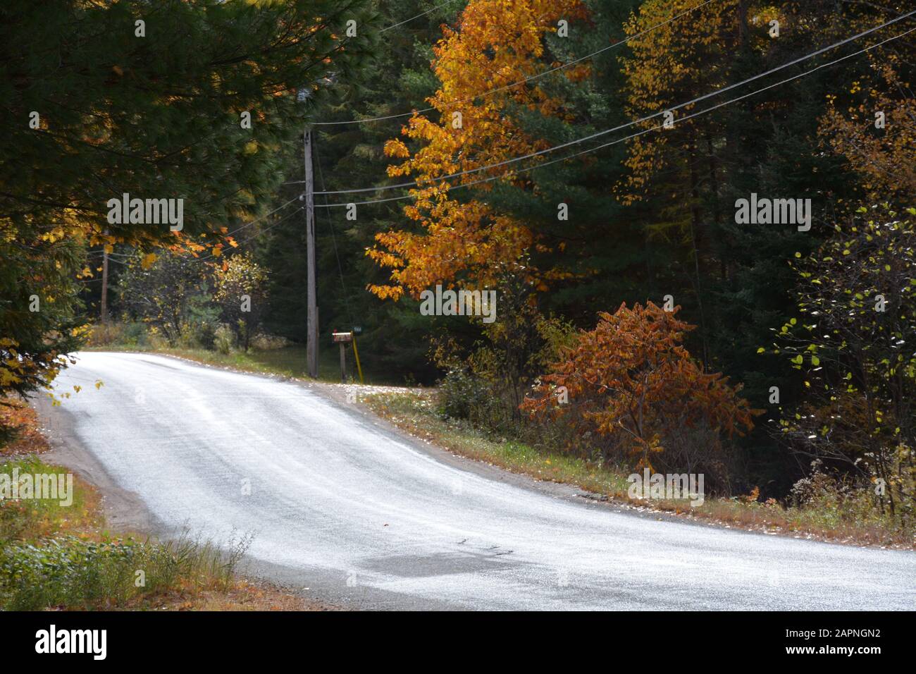 Ontario road hi-res stock photography and images - Alamy