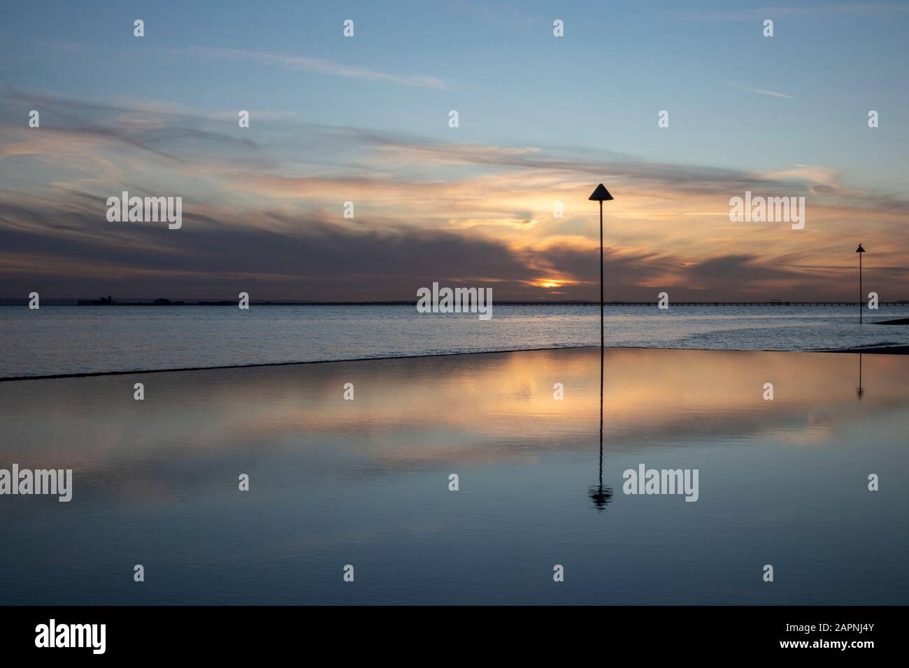 Paddling pool at southend on sea hi-res stock photography and images ...