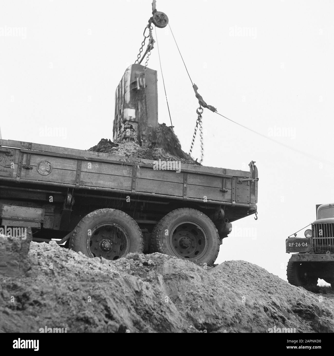 mining, tillage, leveling, sacked, draglines, trucks, loading, De ...