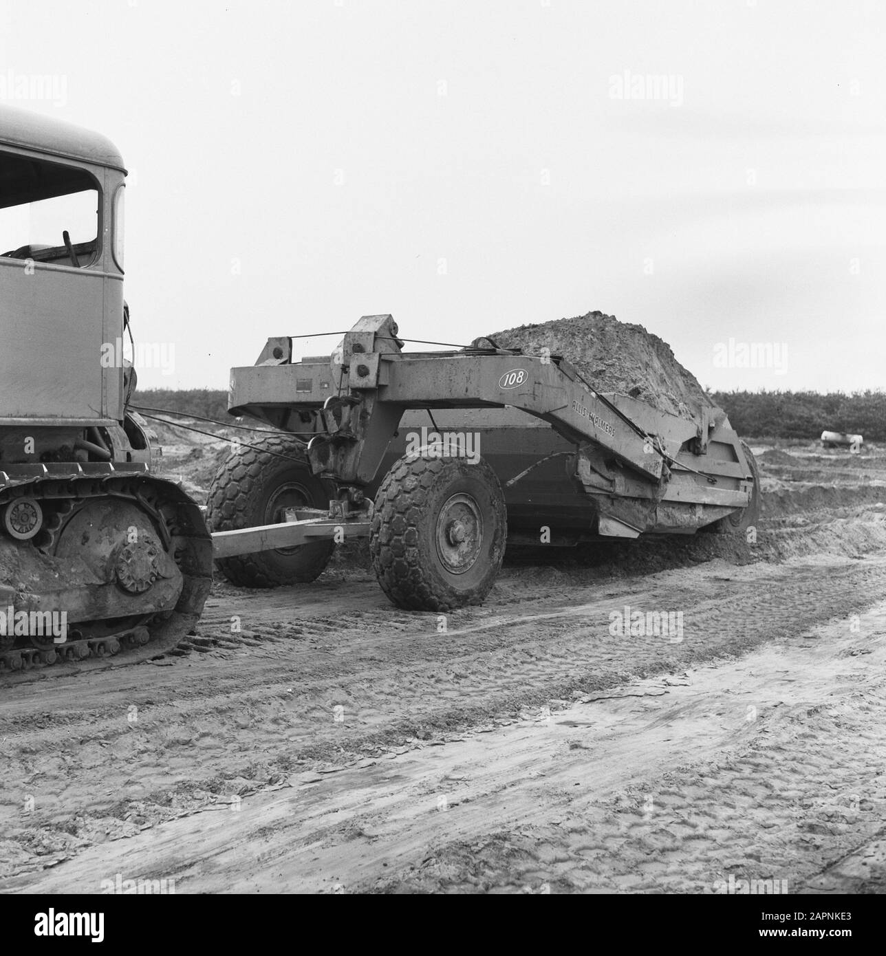 mining, tillage, leveling, shaving, scrapers, transports, De Wilreit ...