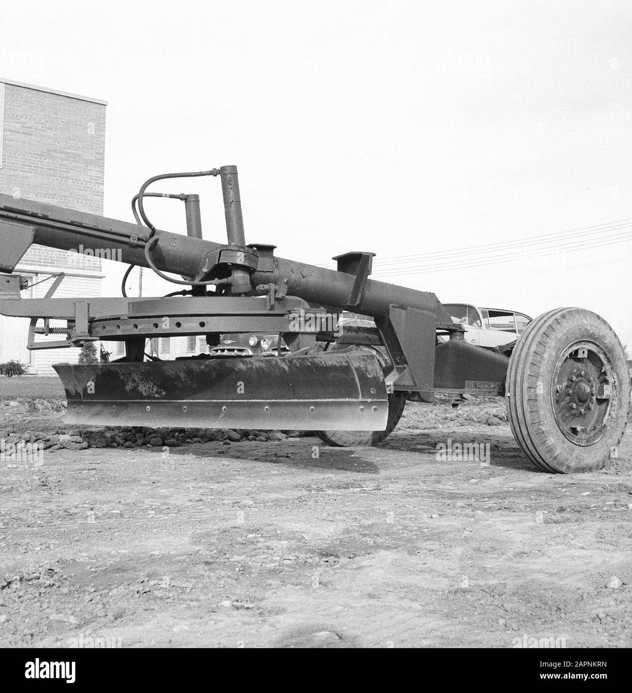 agricultural machinery and tools, work, seaman grader Date: undated ...