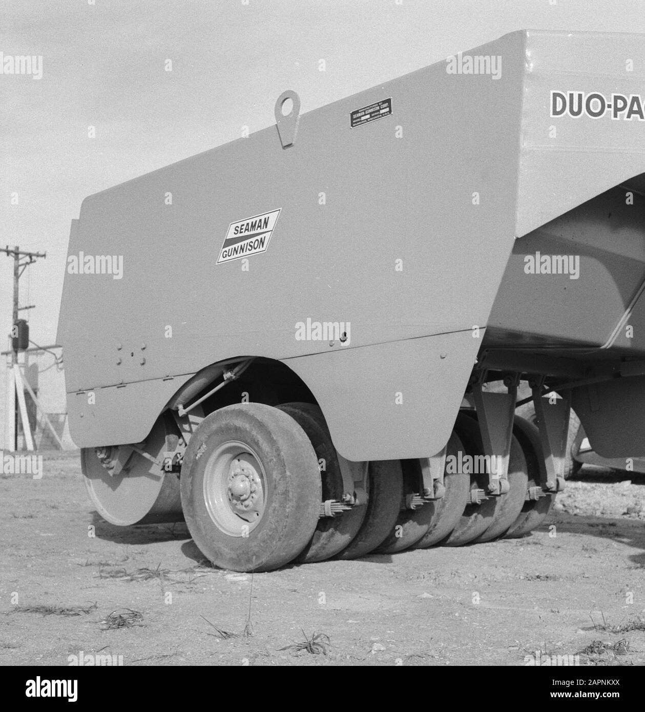 agricultural machinery and tools, work, seaman duo actor Date: undated ...