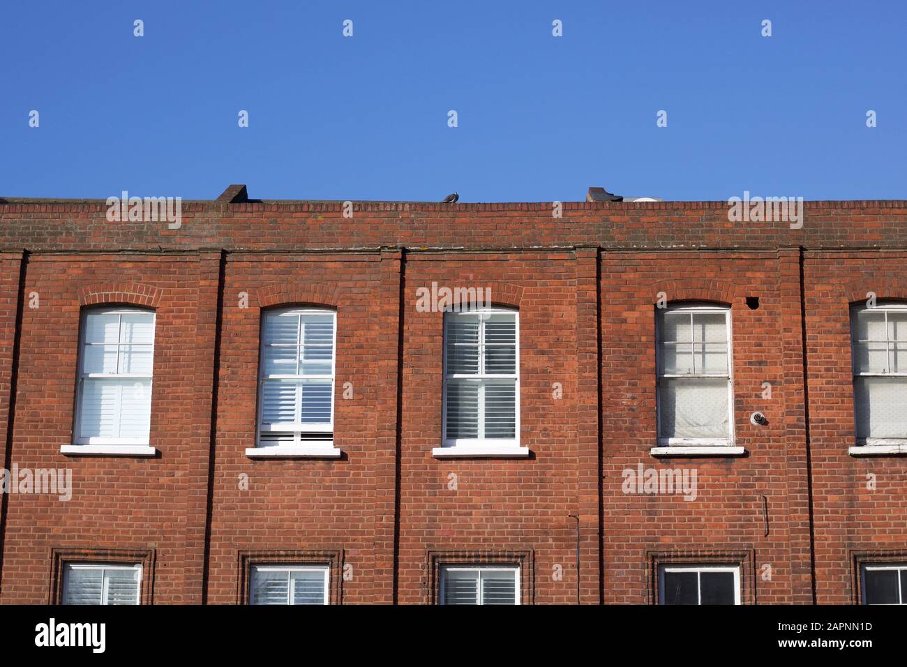 Brickwork above window hi-res stock photography and images - Alamy