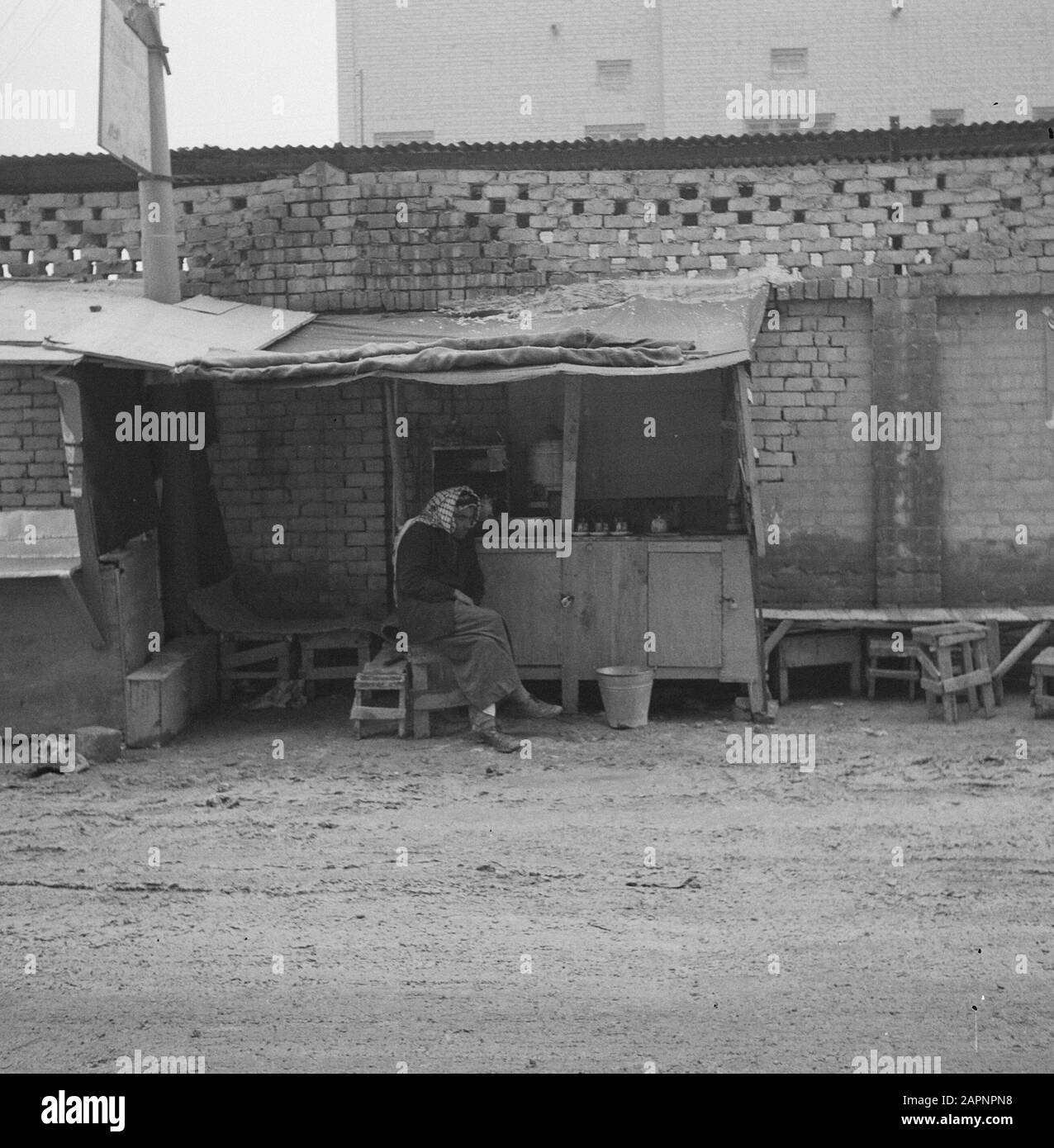 Traditional food stalls Black and White Stock Photos & Images - Alamy