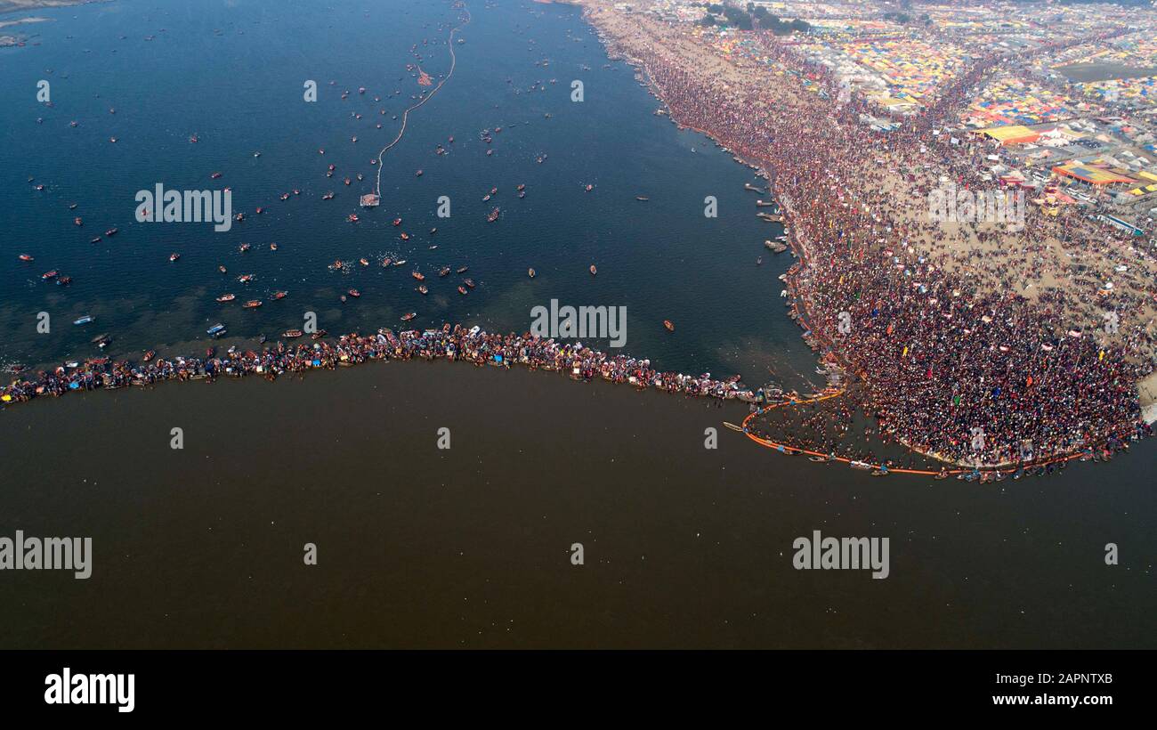 Allahabad, India. 24th Jan, 2020. Allahabad: An aerial view of Sangam ...
