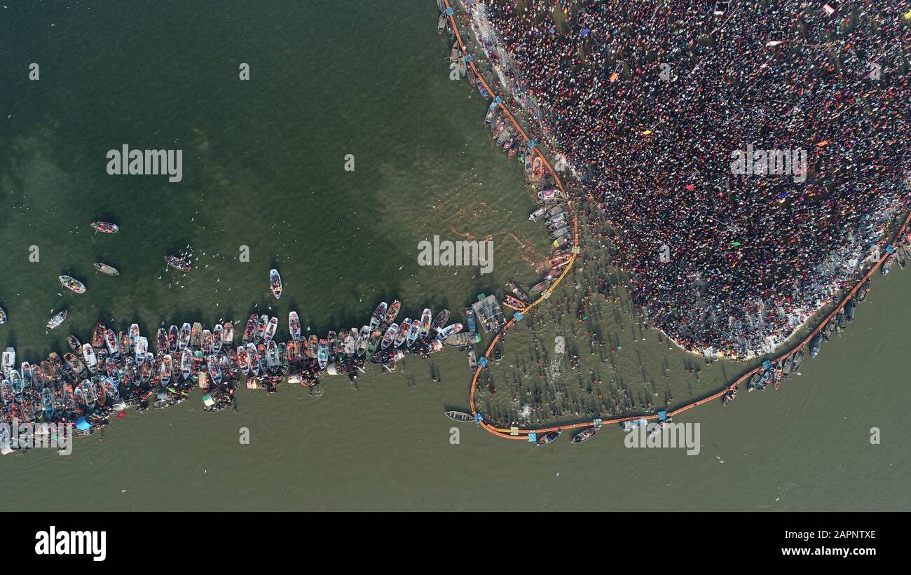 Allahabad Sangam Aerial High Resolution Stock Photography and Images ...