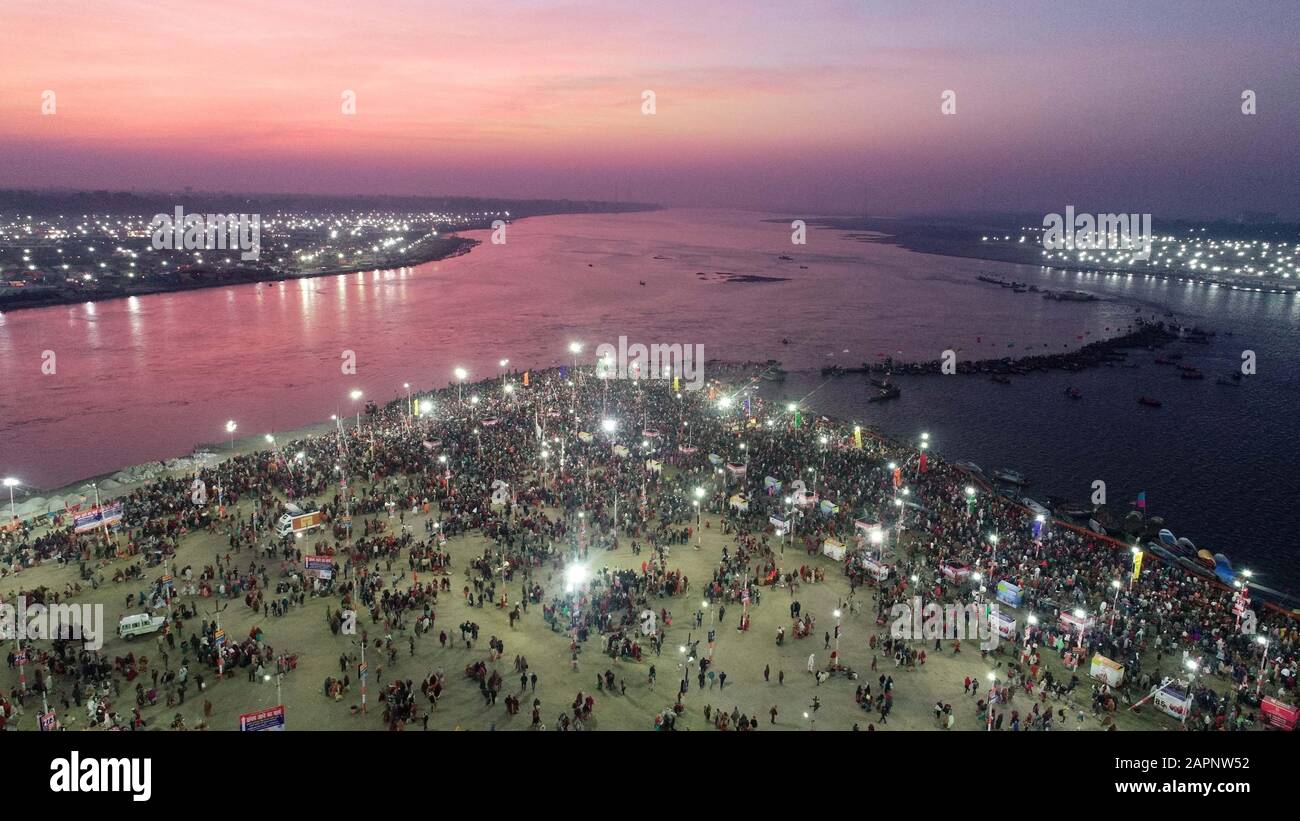 Allahabad Sangam Aerial High Resolution Stock Photography and Images ...