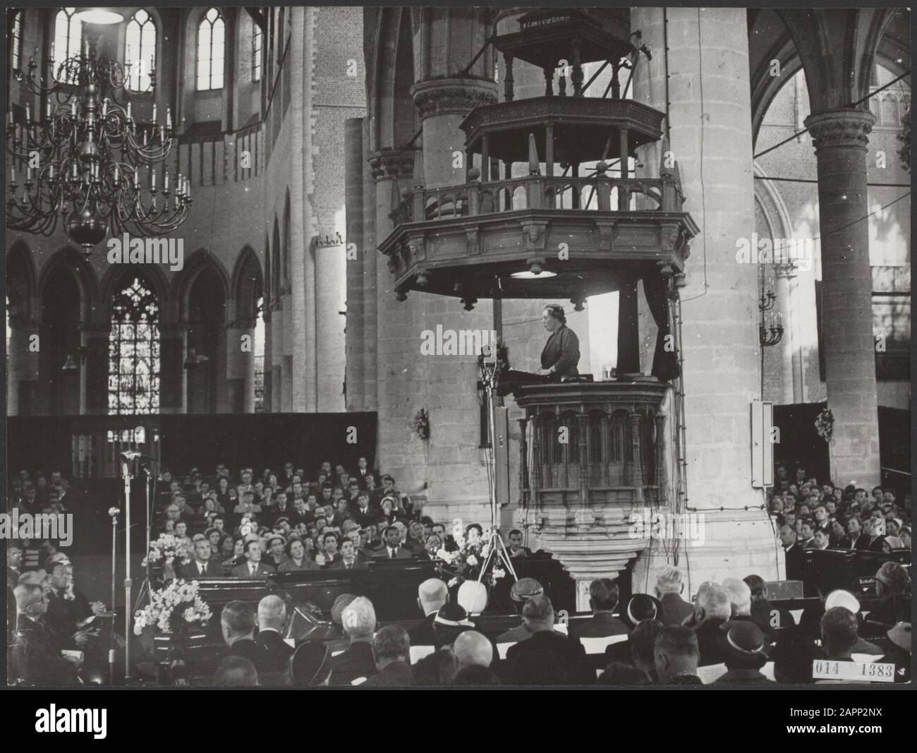 Historical dutch church interiors hi-res stock photography and images ...