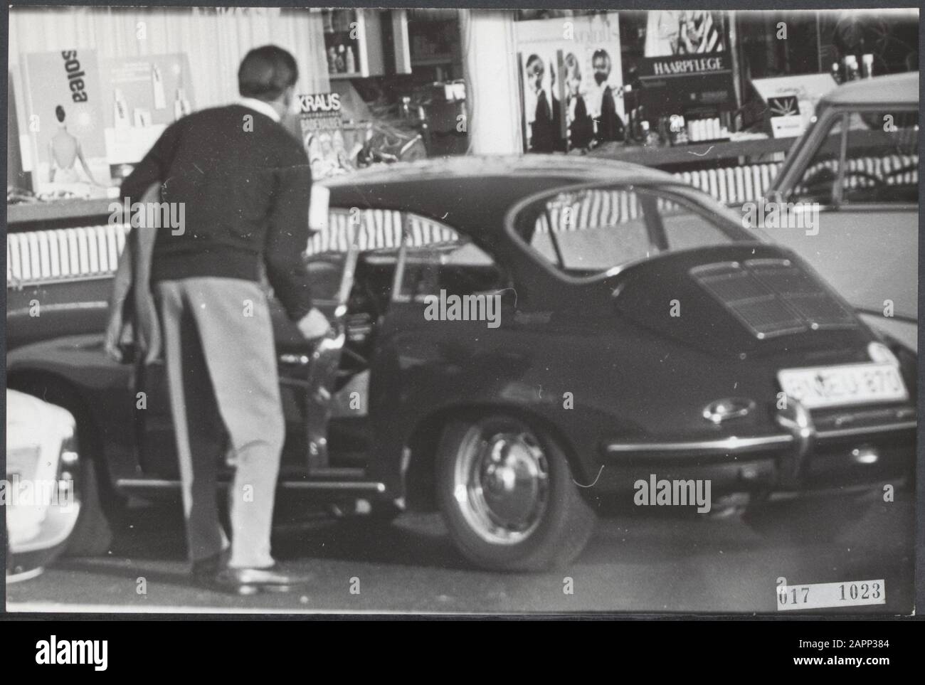 June 1965 activities hi-res stock photography and images - Alamy