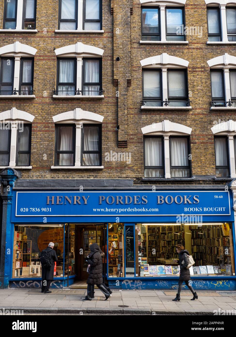Independent book shop london hi-res stock photography and images - Alamy