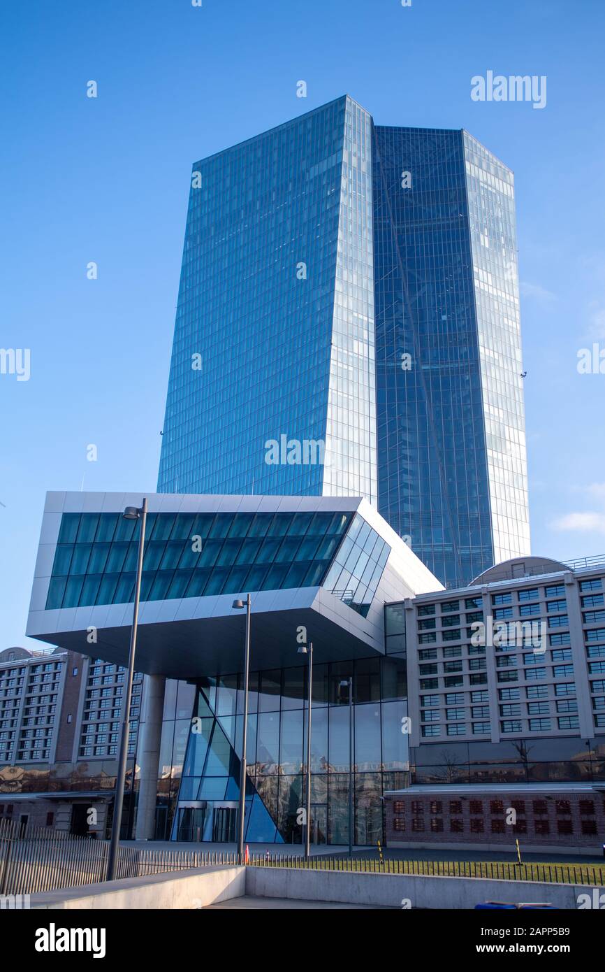 Ecb building 2020 hi-res stock photography and images - Alamy