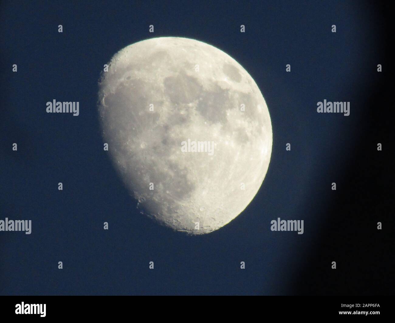 Liverpool,uk The Moon credit Ian Fairbrother/Alamy Stock Photos Stock ...