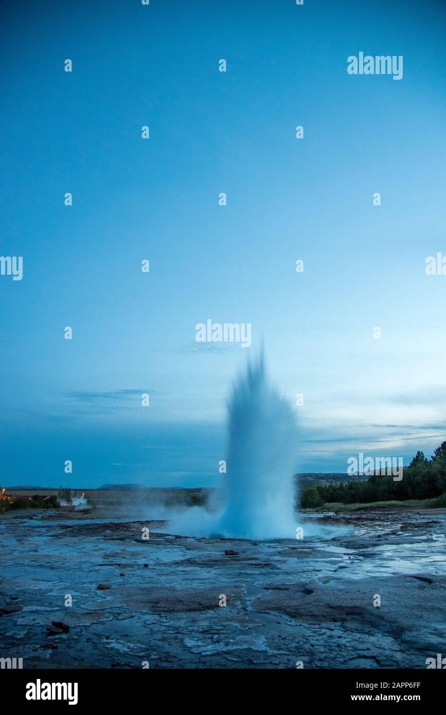 The Stokkur geyser erupting, Iceland Stock Photo - Alamy