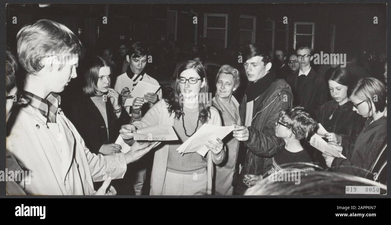 18 april 1968 hi-res stock photography and images - Alamy