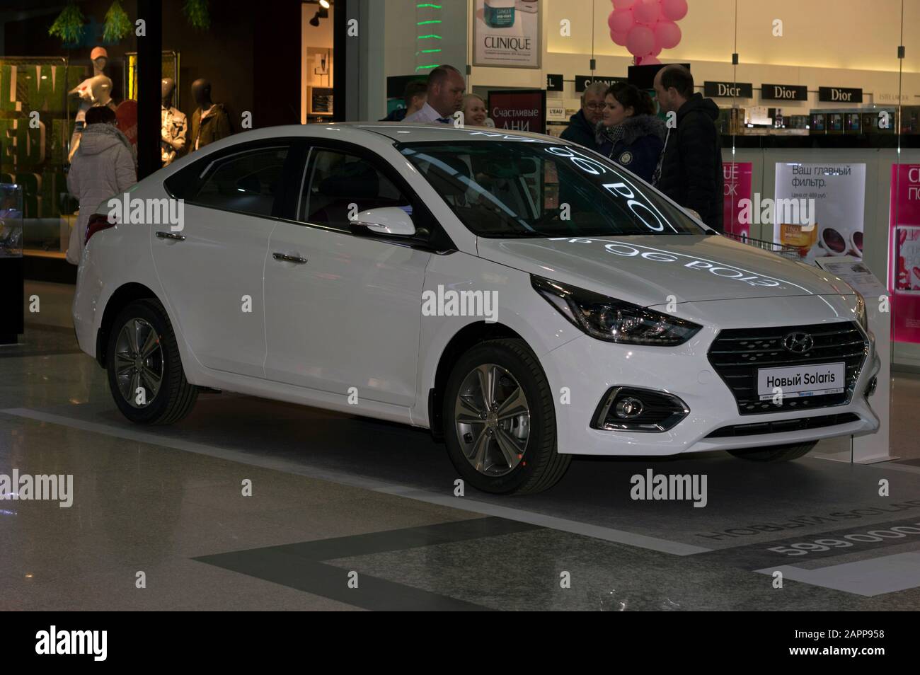 Car sales presentation hi-res stock photography and images - Alamy