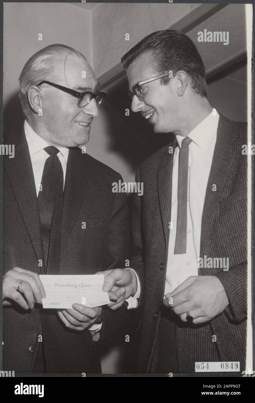 November 25 1965 hi-res stock photography and images - Alamy