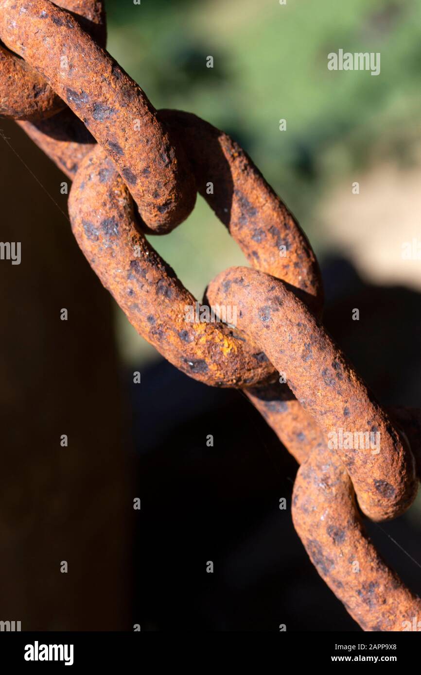 Seamless rusty chain abstract background Stock Photo - Alamy
