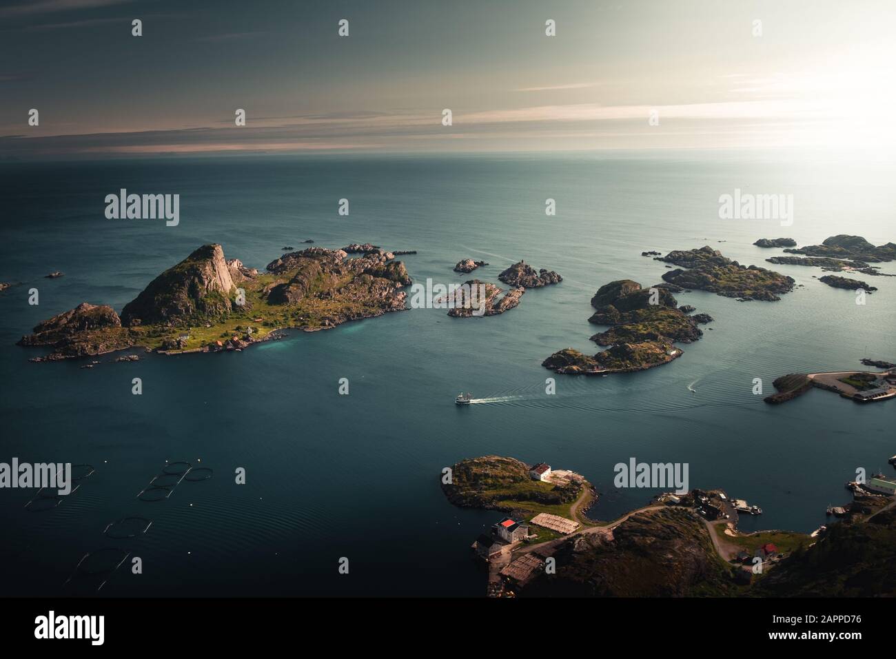 Picture Boat High Resolution Stock Photography and Images - Alamy