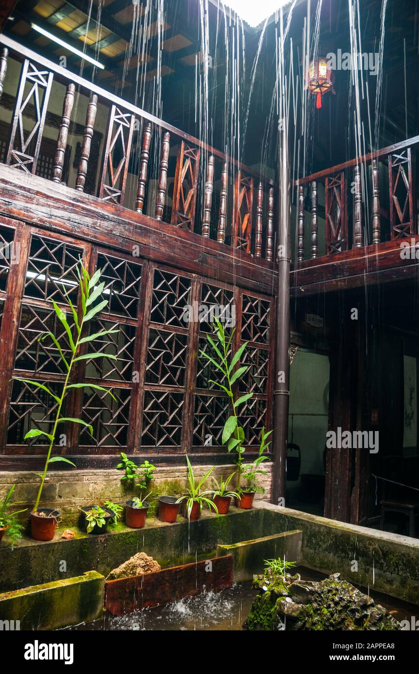 Qing dynasty building hi-res stock photography and images - Alamy