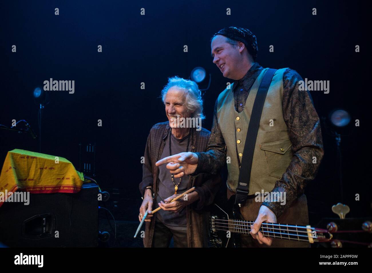 Krist novoselic image hi-res stock photography and images - Alamy