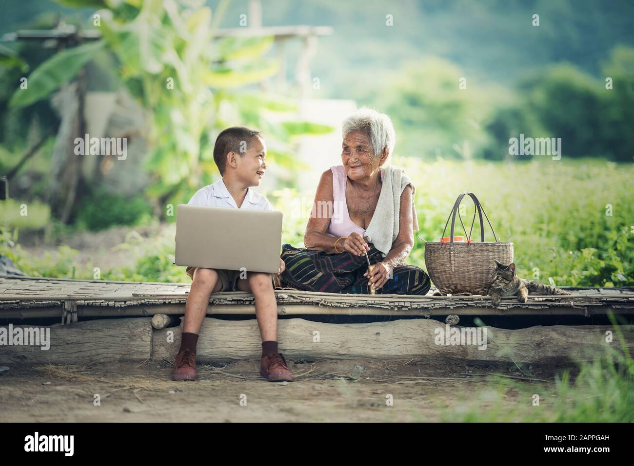 Poor boy portrait myanmar hi-res stock photography and images - Alamy