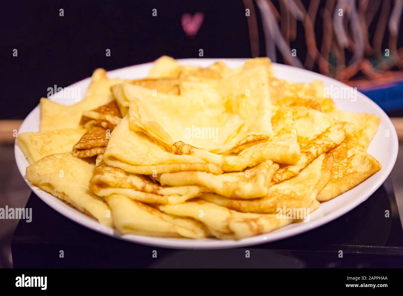 Fluffy desserts hi-res stock photography and images - Alamy