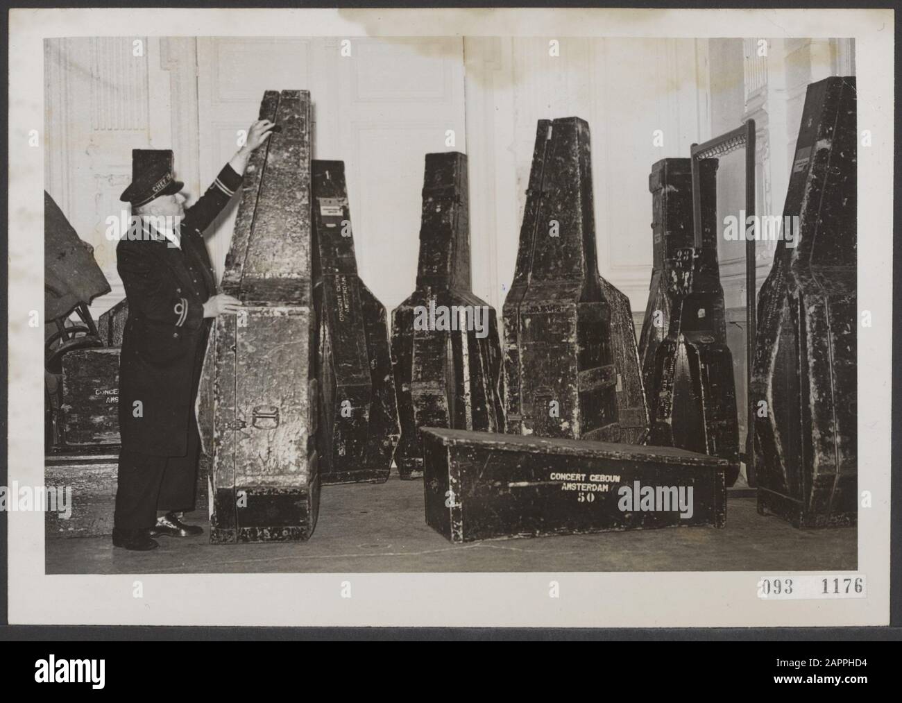 24 february 1947 hi-res stock photography and images - Alamy