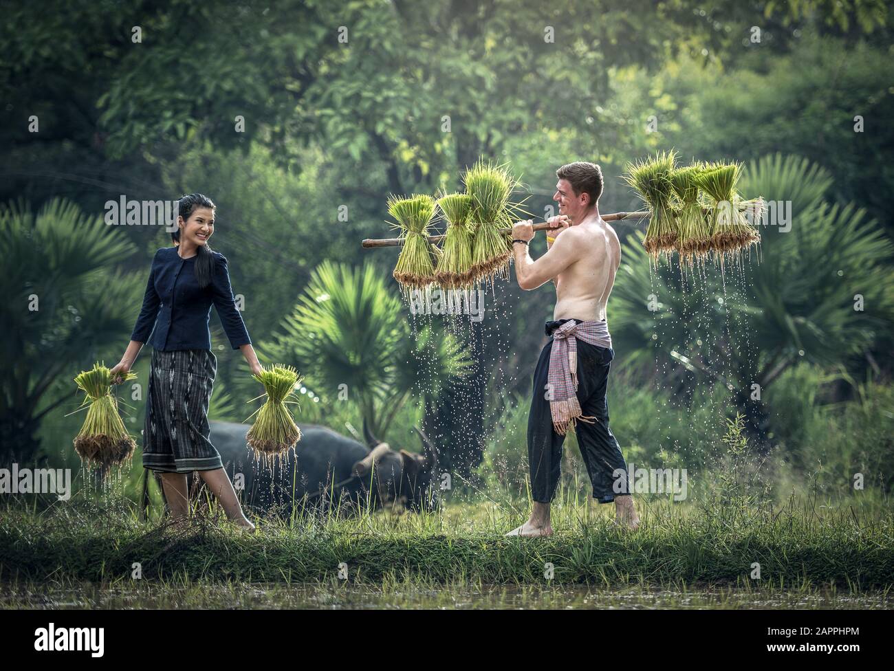 Couple in mud hi-res stock photography and images - Alamy