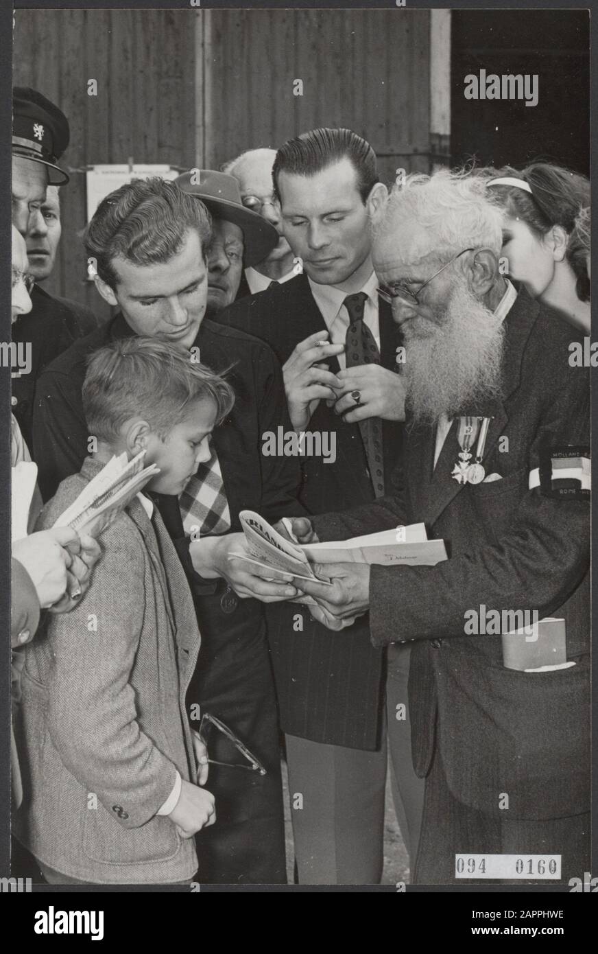 Sports people signatures hi-res stock photography and images - Alamy