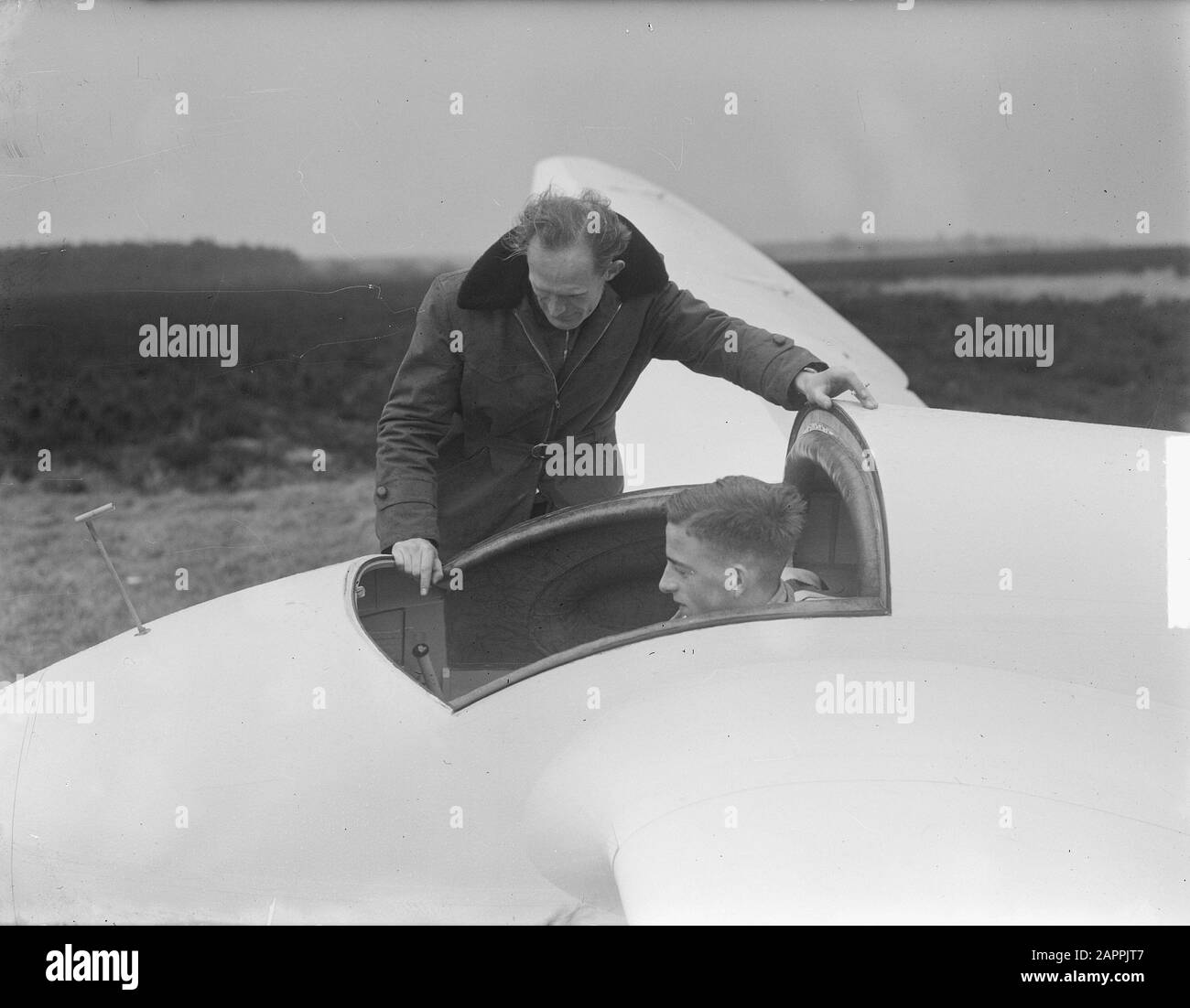 Gliding center terlet hi-res stock photography and images - Alamy
