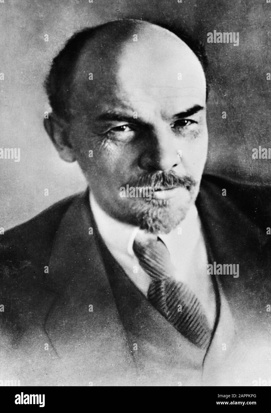 Lenin (head) Date: August 21, 1973 Stock Photo - Alamy