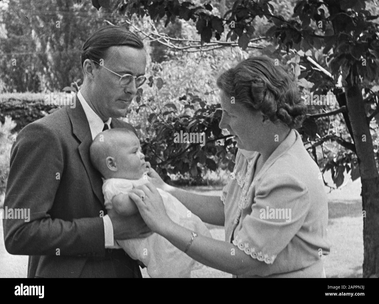 Prince Bernhard and Princess Juliana with Princess Margriet in Canada ...