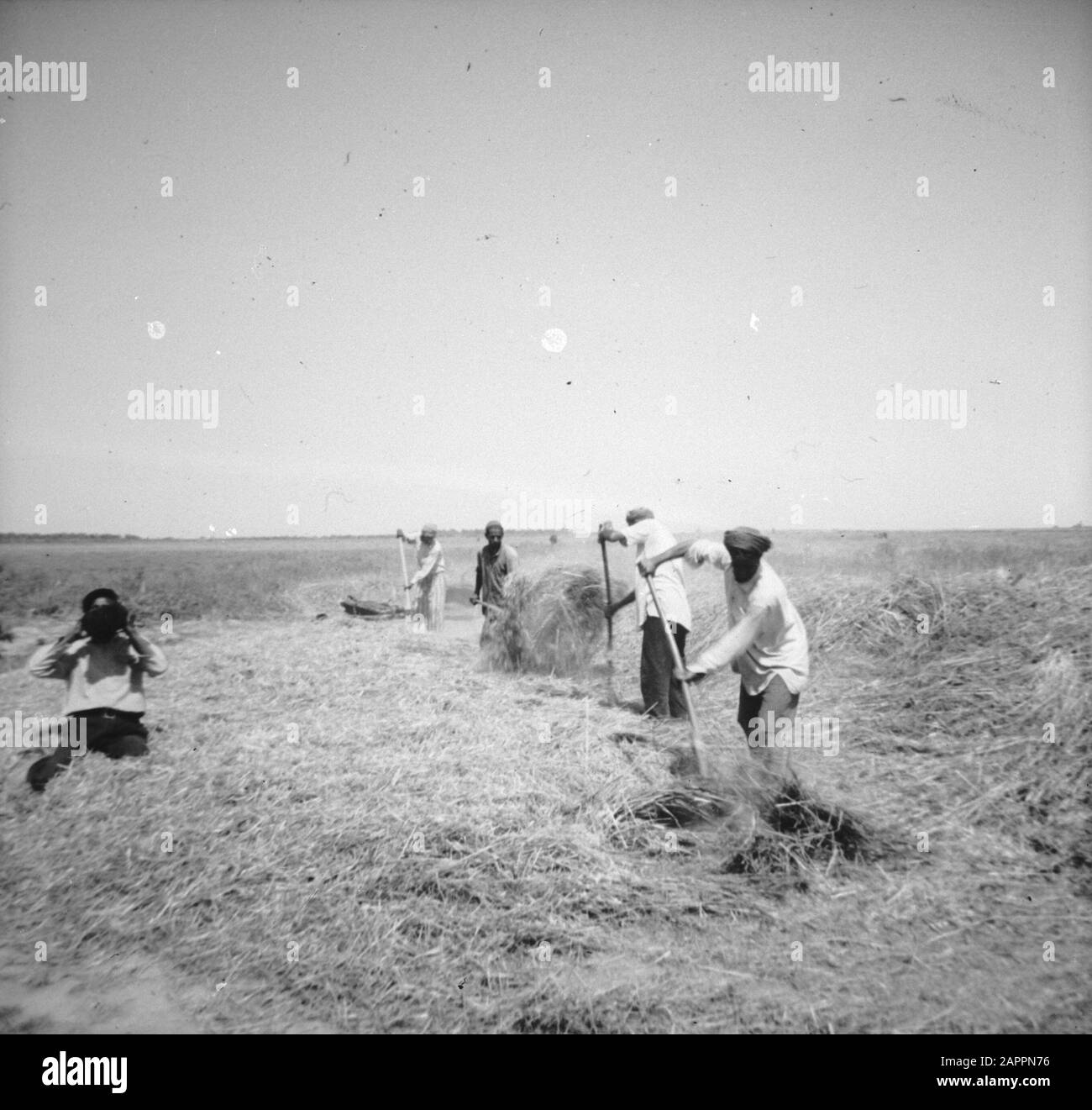 Men and work Black and White Stock Photos & Images - Alamy