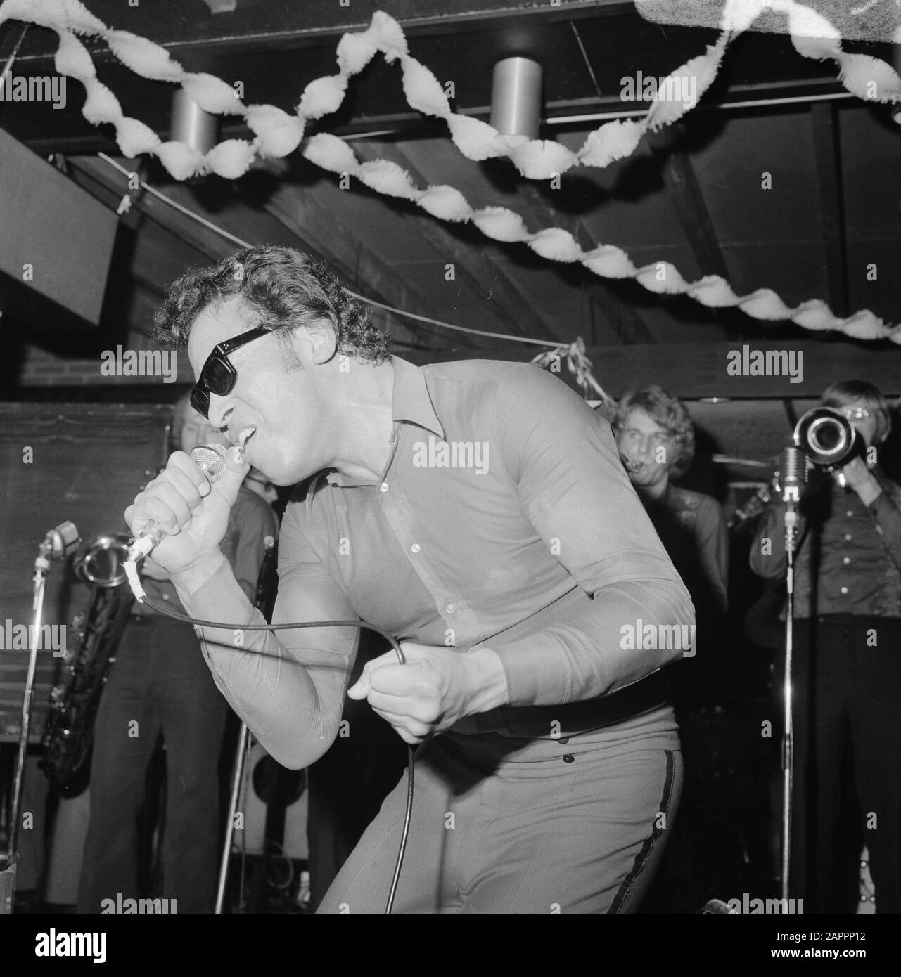 Soul music club 1960s hi-res stock photography and images - Alamy