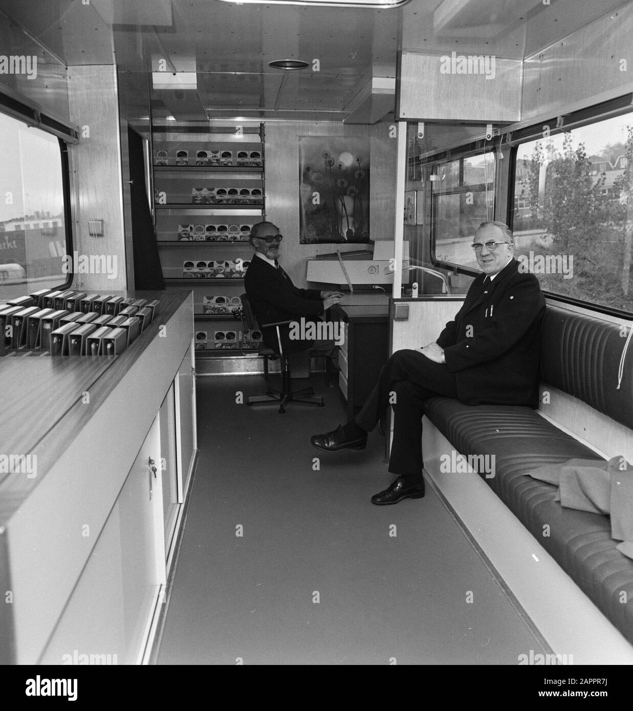 Office opportunity Black and White Stock Photos & Images - Alamy