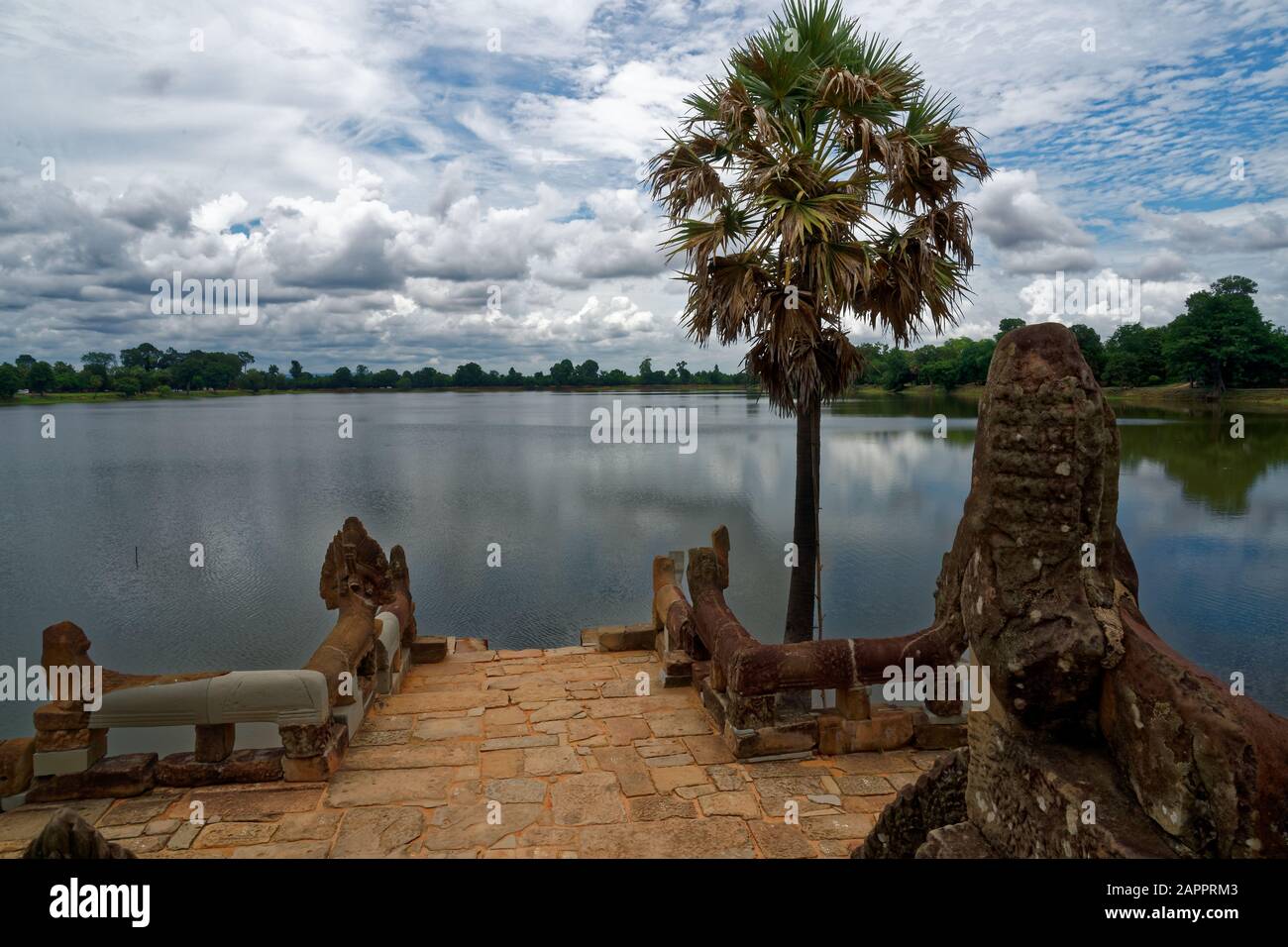 Sras Srang