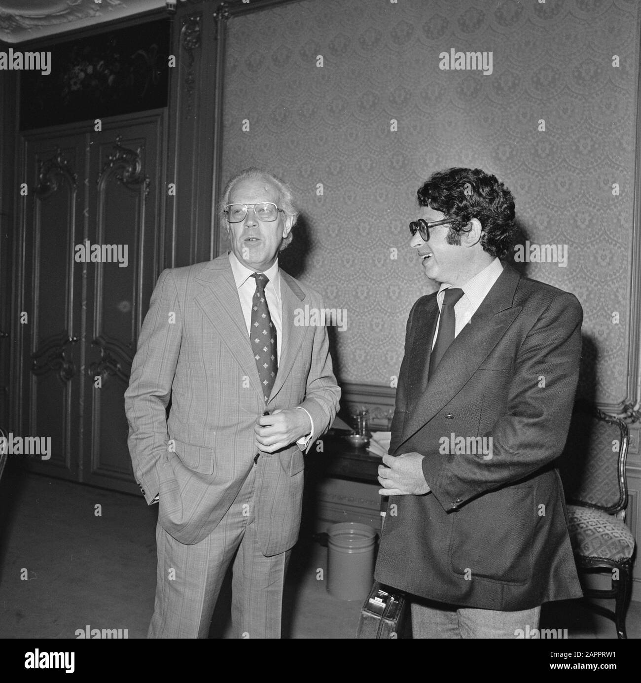 Informateurs van thijn hi-res stock photography and images - Alamy